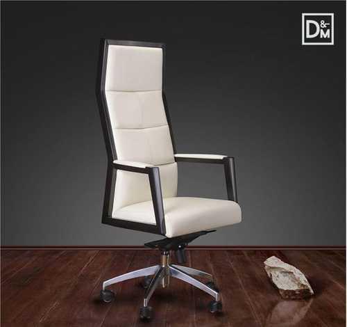 Дизайнерское кресло Da Vinci в современный офис