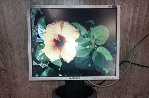 Монитор Samsung 740N