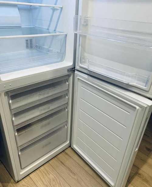 Холодильник Haier C2F536cwmv