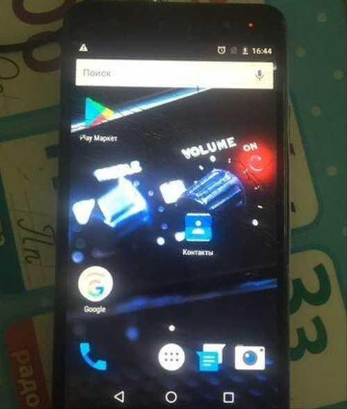 Телефон highscreen