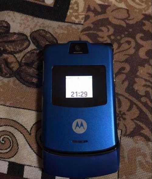 Телефон раскладушка Motorola razr v3