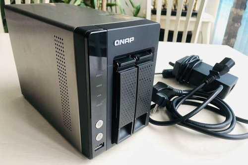 Сетевое хранилище qnap TS-221, без дисков