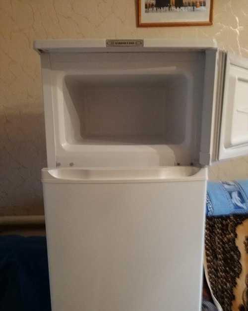 Холодильник Саратов, б/у, почти новый, для небольш