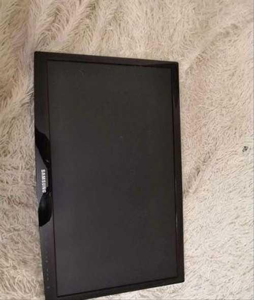 Телевизор (монитор) Samsung T22B350 22" (56 см)