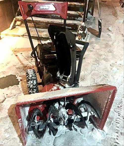 Снегоуборщик бензиновый DDE ST6560L