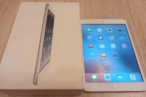 Продаю iPad mini 4 16 Гб белый (а1432) с зарядкой