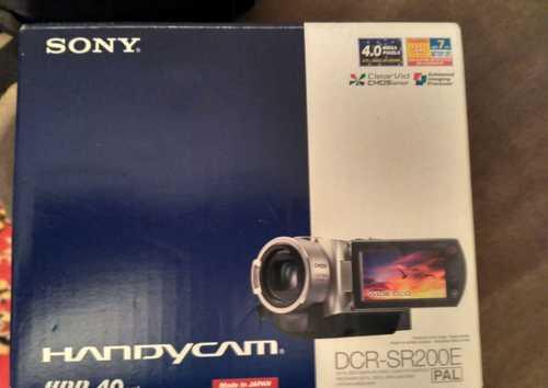 Видеокамера sony DCR-SR200E
