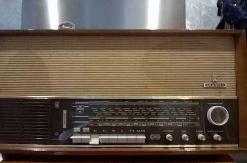 Ламповый радиоприемник Grundig