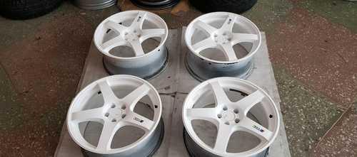 Brembo OK белые SSR GTV01 5/100 R18 без пр по р.ф