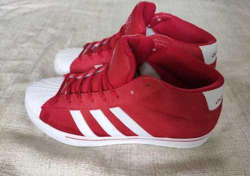 Кроссовки Adidas