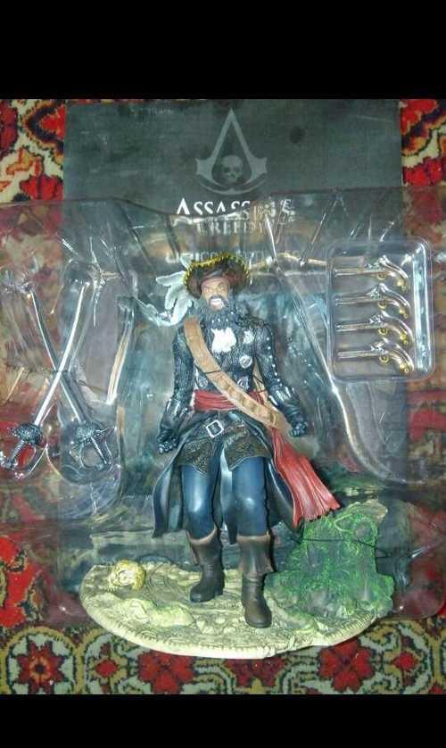 Фигурка Assassins Creed 4