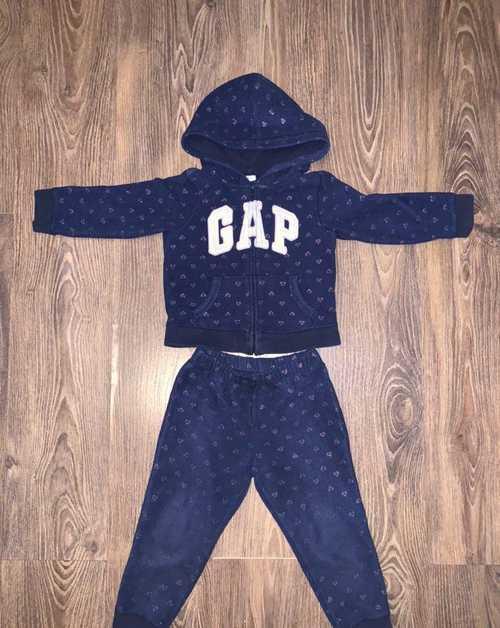 Спортивный костюм Gap 4 года