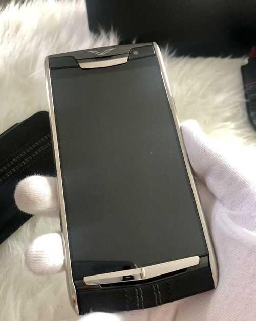 Vertu Signature Touch 2 рст, пользовались меньше м