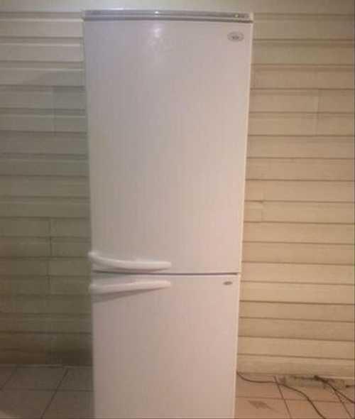 Холодильник атлант 180см