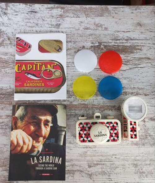 Пленочная фотокамера La sardina Lomography