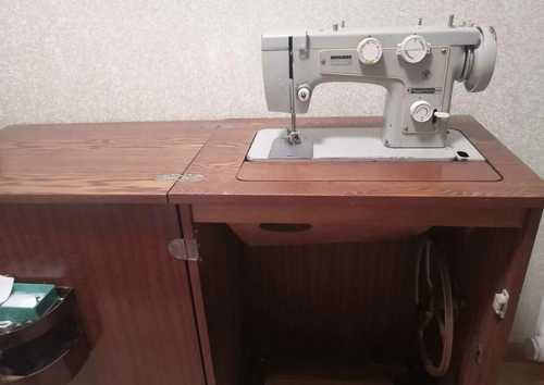 Швейная машина Подольск142