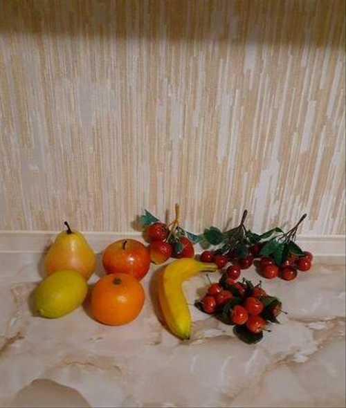 Искусственные фрукты