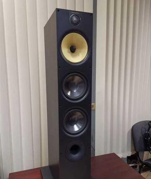 Bowers Wilkins 683 S2