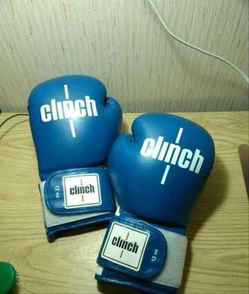 Перчатки клинч 12. Перчатки Clinch 12 oz. Перчатки Clinch 12 oz АИБА. Бинты для бокса Clinch. Боксерские перчатки Клинч 12 оз.