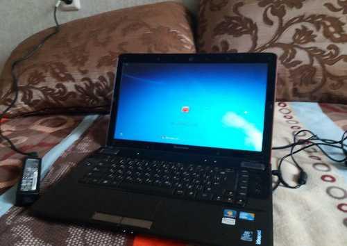 Ноутбук Lenovo IdeaPad Y560