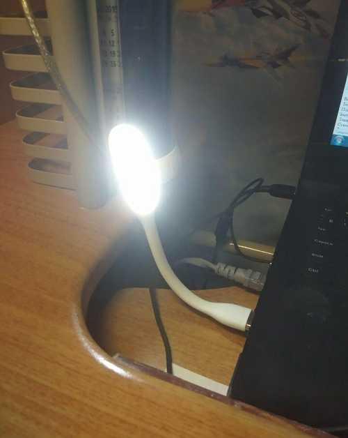 Гибкий usb led светильник lightning solution