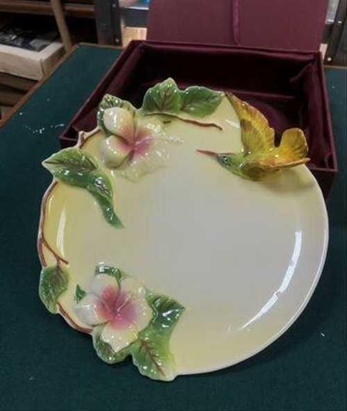 Декоративная тарелка Китай фарфор птица