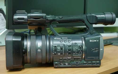 Видеокамера sony HDR-AX2000E