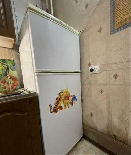 Холодильник Днепр (двухкамерный)