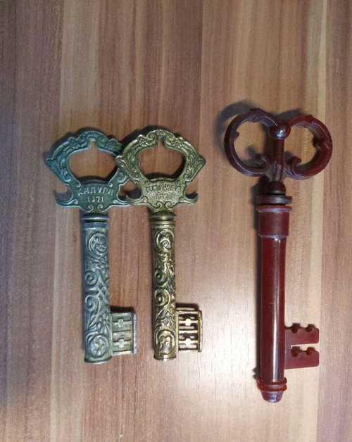 Сувенирный штопор ключ