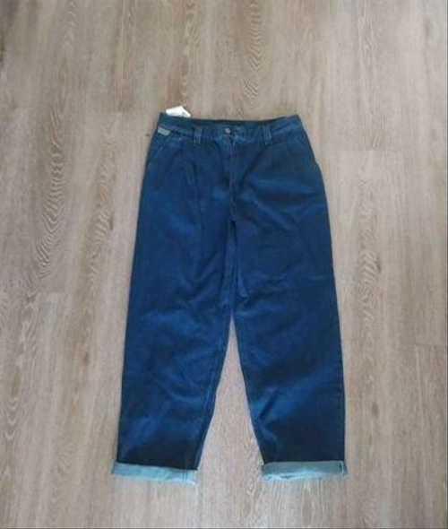Винтажные джинсы levis 222 Red tab