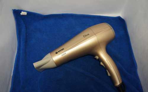 Мощный фен Vitek Diva 2200Вт 3 режима Новый