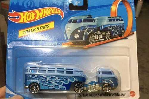 Hot wheels track stars