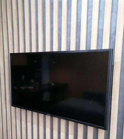 40" (102 см) Телевизор LED Samsung
