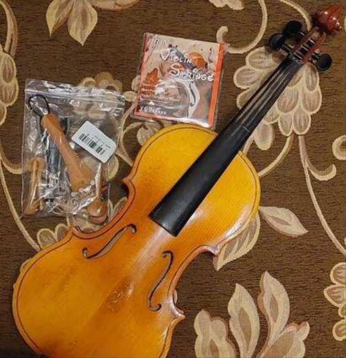 Скрипка и виолончель картинка. Скрипка из дерева брошь. Скрипка 2 4