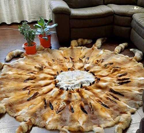 Ковер из лисы