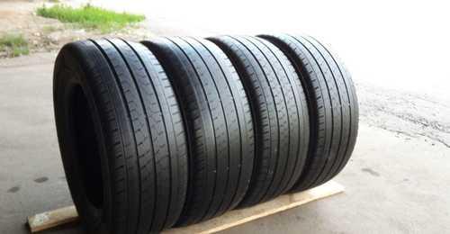 215 65 16C Bridgestone Duravis R410 106/5FG6