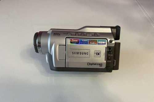 Видеокамера Samsung 800
