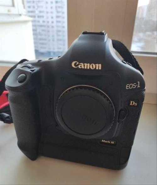 Canon EOS-1Ds Mark IIl