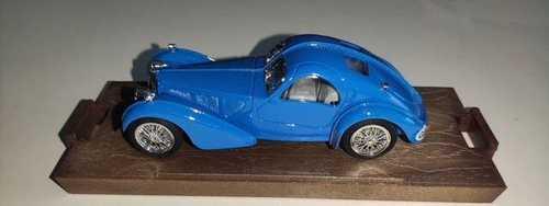 Bugatti Typ 57 Atlantic Coupe от brumm