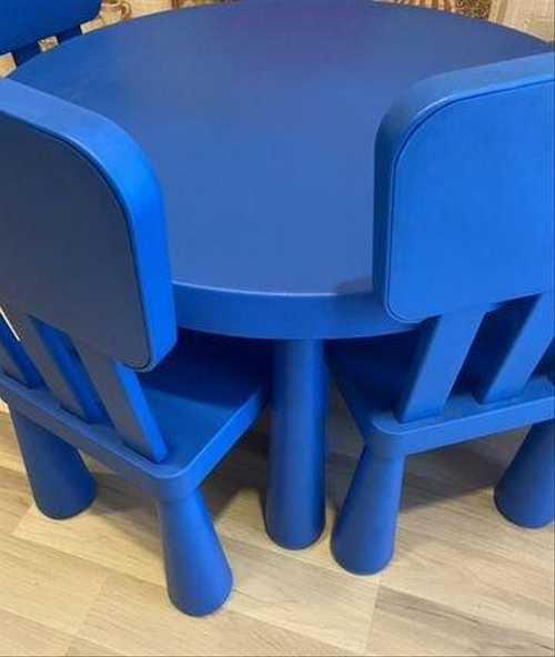 Стол и стулья IKEA
