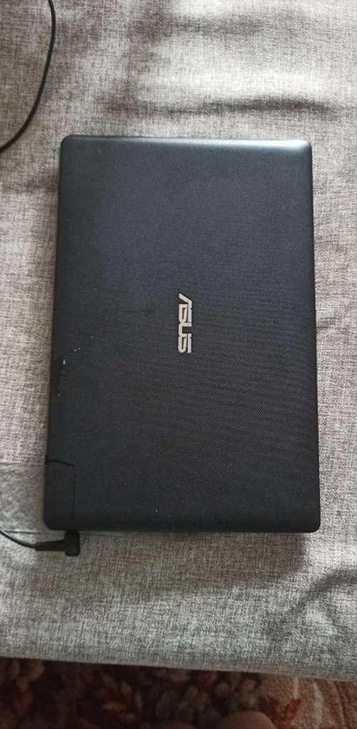 Asus F200M