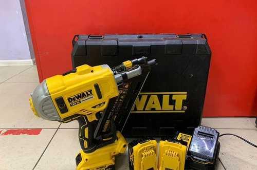 Гвоздезабивной пистолет Dewalt DCN692