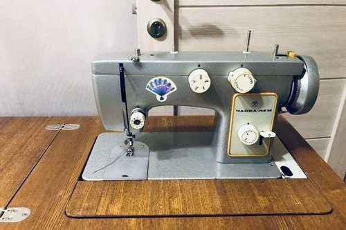 Электрическая швейная машинка Чайка 142М