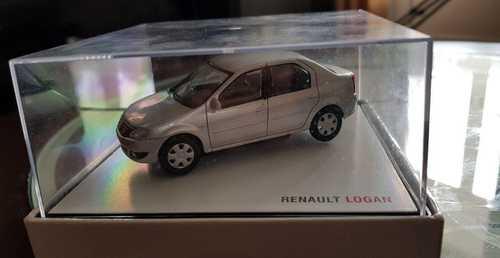 Модель Renault Logan фирменная