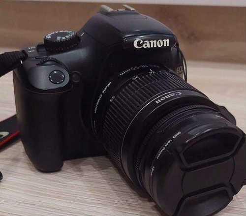 Зеркальный фотоаппарат canoneos 1100D