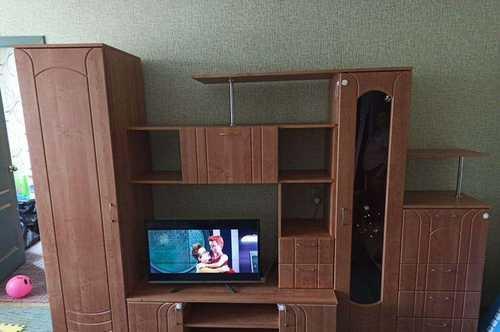 Стенка в гостиную