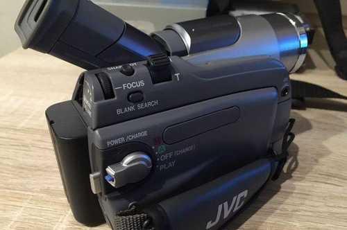 Видеокамера цифровая JVC