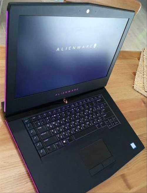 Alienware 15 r4 8750h 16Гб 1060 6Гб