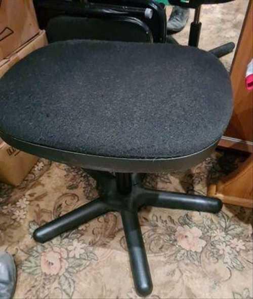 Офисный стул