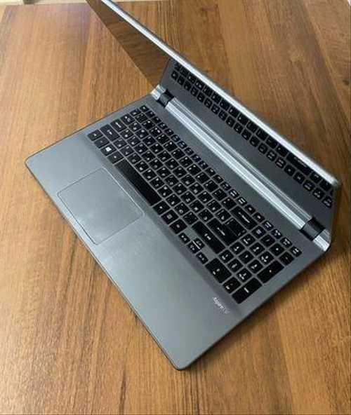 Ноутбук Acer Aspire v7 582pg